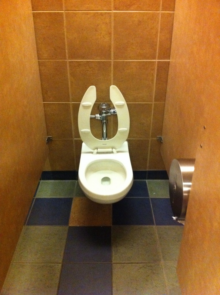 escusado | The Marcos Kirsch Experience®